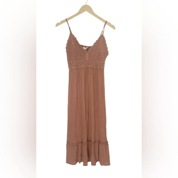A Hint Of Blush | Dresses | Hint Of Blush Tan Crochet Midi Dress Size L ...